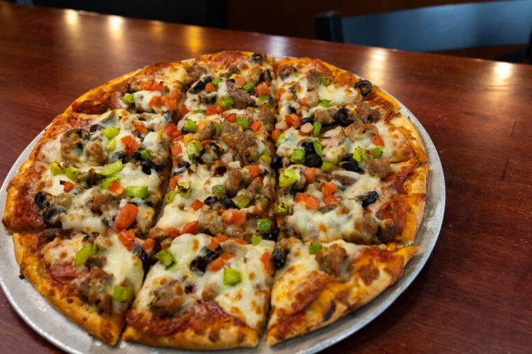 Boss' Pizza and Chicken: Best in the Midwest